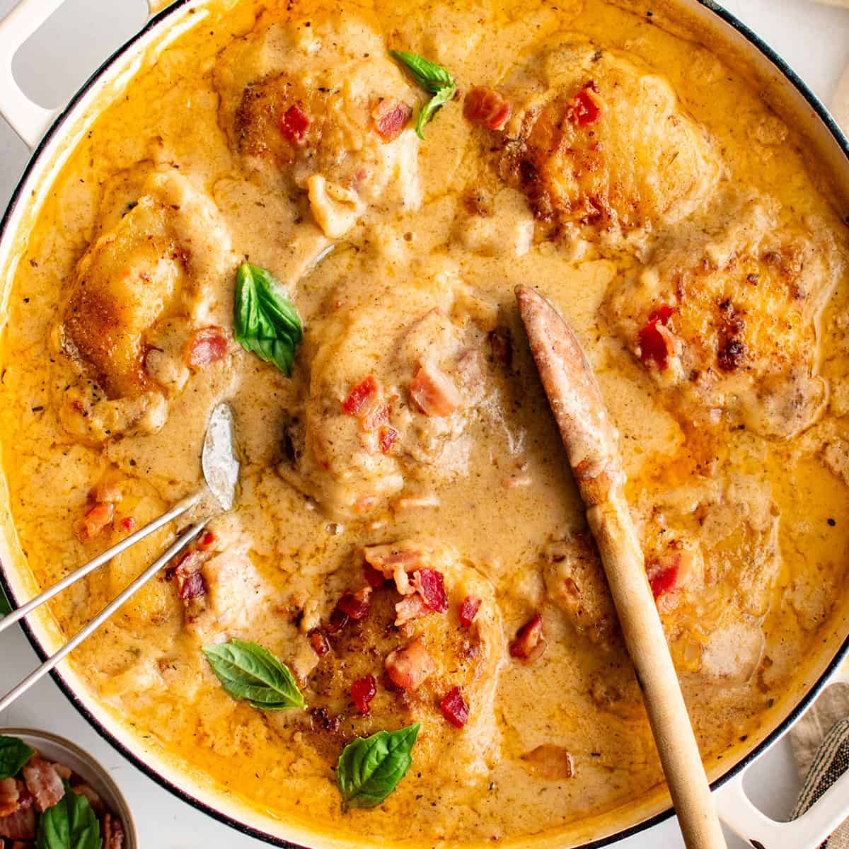 One Pan Smothered Chicken - The Salty Marshmallow