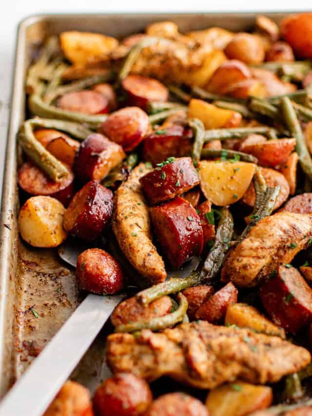Easy Crockpot Shredded Chicken - The Salty Marshmallow